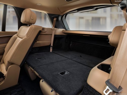 New Land Rover Range Rover Mild Hybrid Photos, Photo Gallery - Sgcarmart