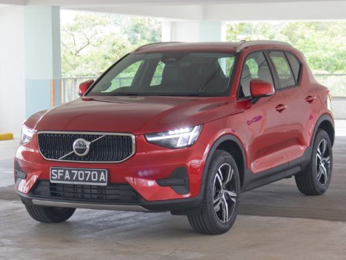 New Volvo XC40 Mild Hybrid Photos, Photo Gallery - Sgcarmart