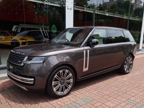 New Land Rover Range Rover Mild Hybrid Photos, Photo Gallery - Sgcarmart