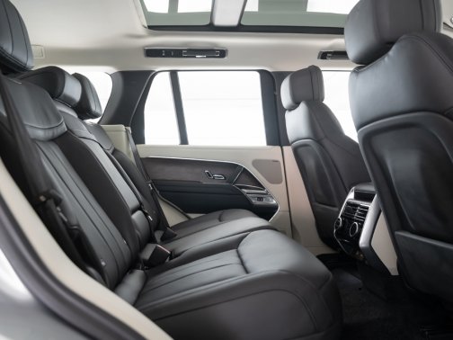 New Land Rover Range Rover Plug-in Hybrid Photos, Photo Gallery - Sgcarmart