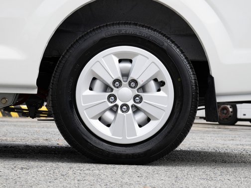 New KYC V7 Electric Photos, Photo Gallery - Sgcarmart