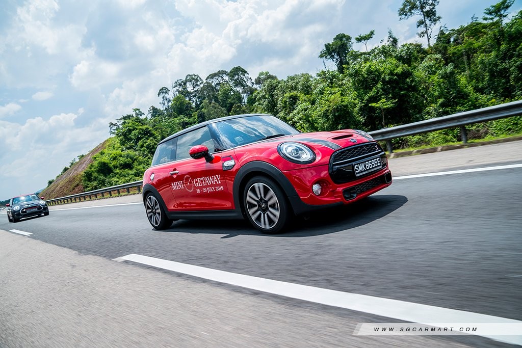 A MINI is the perfect getaway car - Sgcarmart