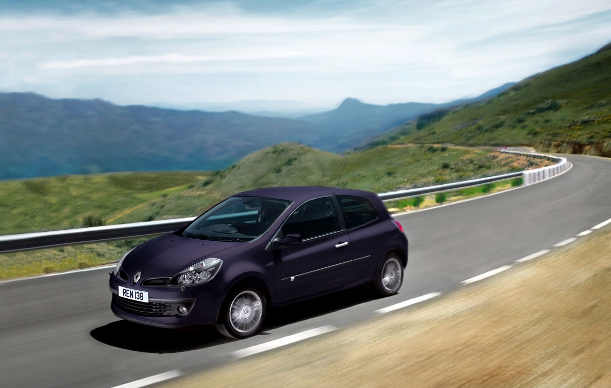 Renault offers power and refinement in new two litre 138HP Clio - Sgcarmart