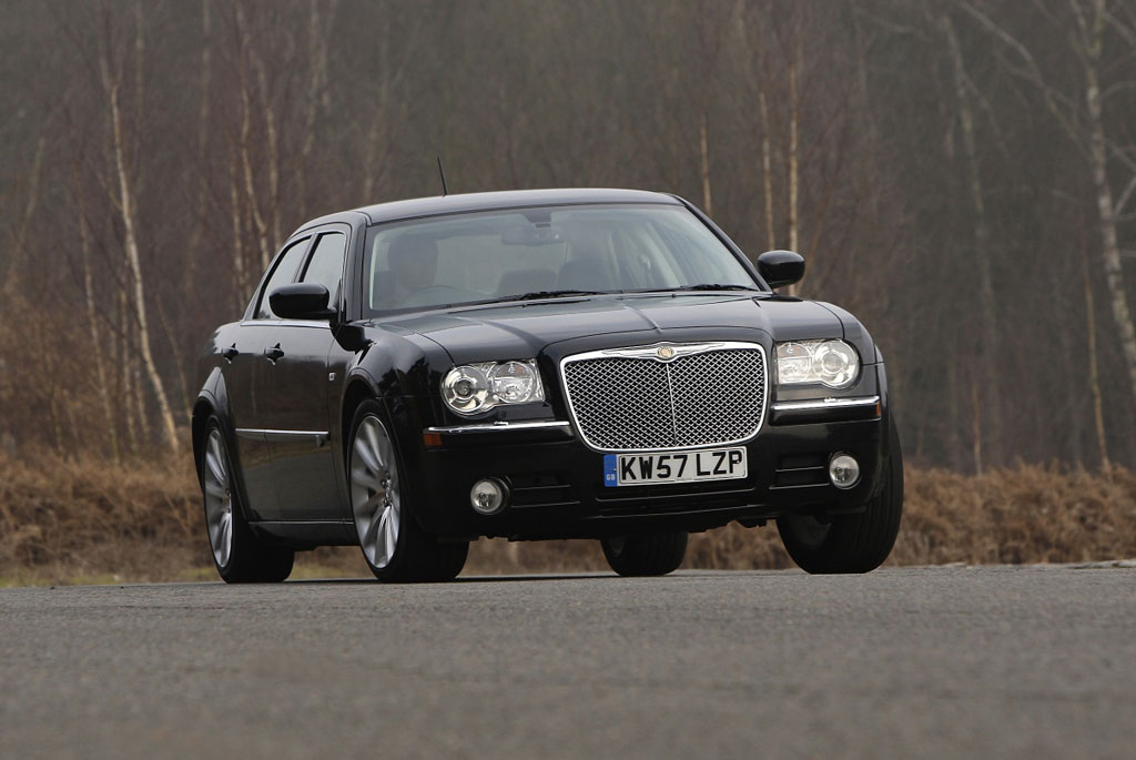 New Chrysler 300C - Sgcarmart