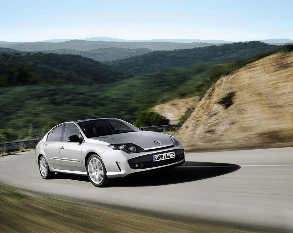 Renault Laguna Gt Introduces Active Drive Chassis - Sgcarmart