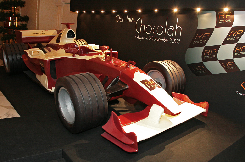 A Chocolate F1 machine in Singapore?