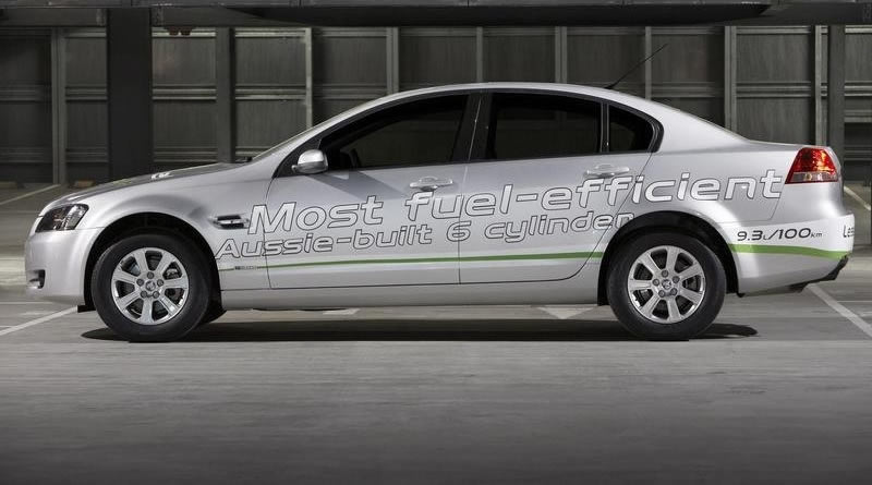 Holden Commodore updated for 2010 - Sgcarmart