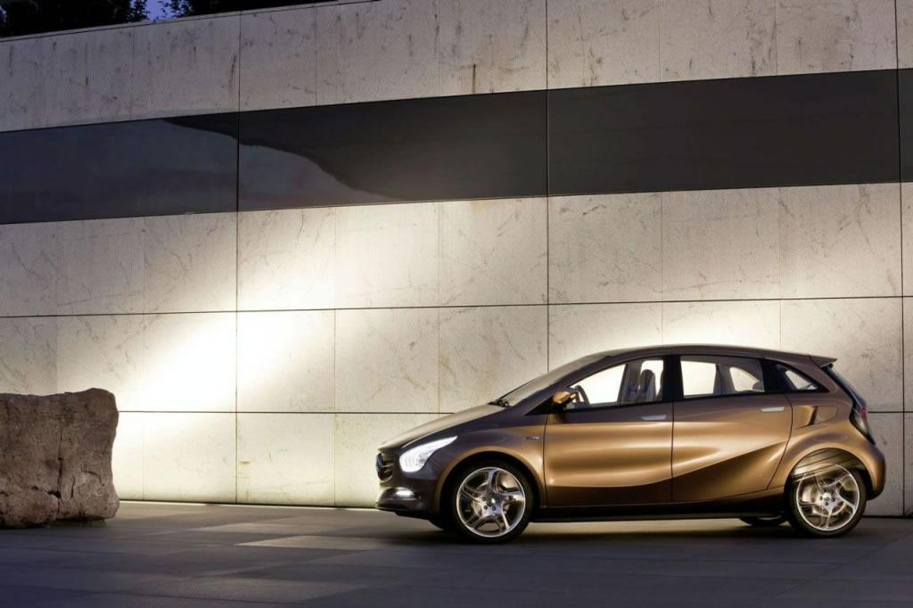 Mercedes-Benz previews BlueZero E-Cell Plus electric car concept ...