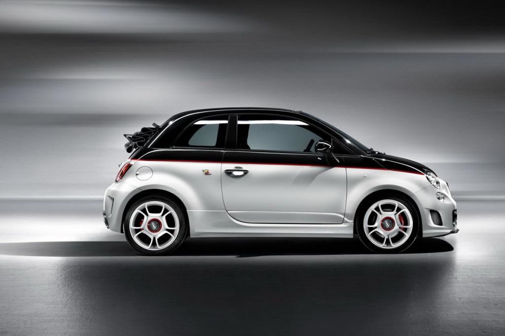 Fiat launches the Abarth 500C - Sgcarmart
