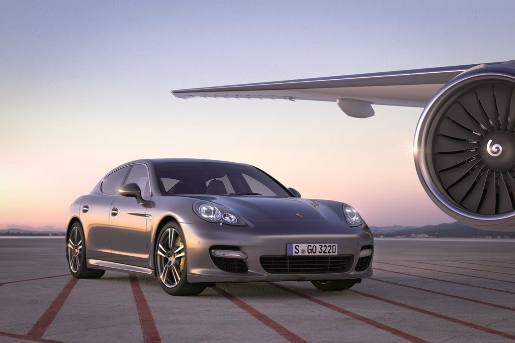 Porsche Panamera Turbo S released - Sgcarmart