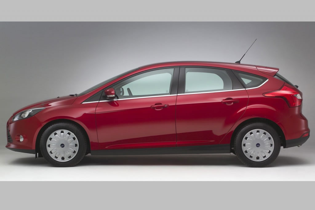 Ford Focus ECOnetic promises class-leading fuel efficiency - Sgcarmart