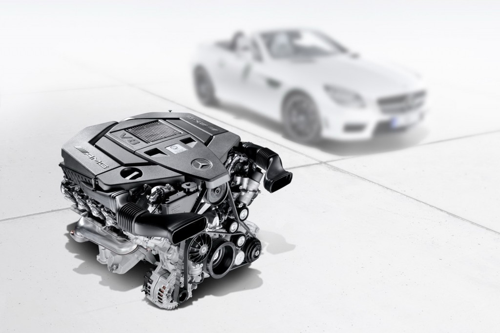Mercedes-Benz SLK 55 AMG to get new 5.5-litre V8 engine - Sgcarmart