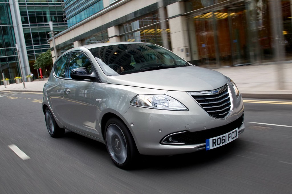 Chrysler Ypsilon released - Sgcarmart