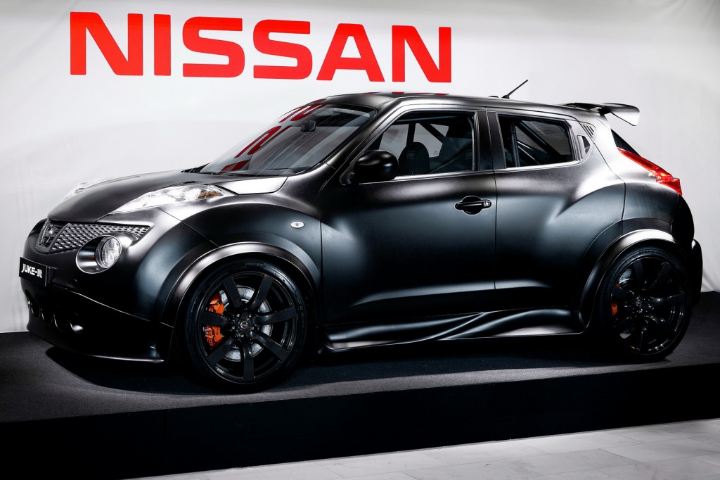 Nissan Juke-R revealed - Sgcarmart
