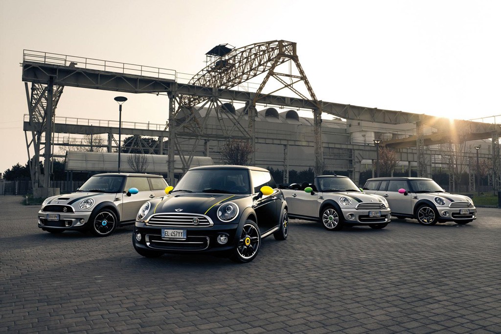 MINI Ray Line styling package introduced in Italy - Sgcarmart