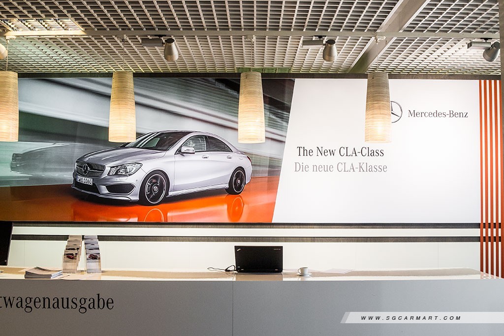 The bold and beautiful Benz - Sgcarmart