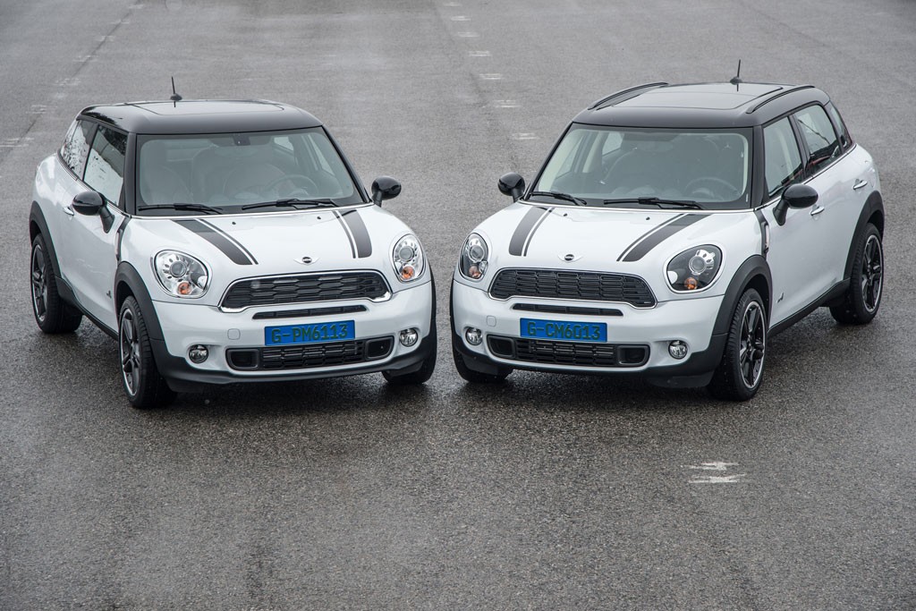 The MINI Paceman meets the MINI Countryman - Sgcarmart