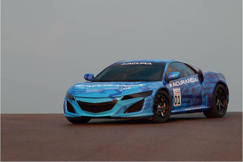 Honda NSX prototype excites race fans at Mid-Ohio demonstration lap