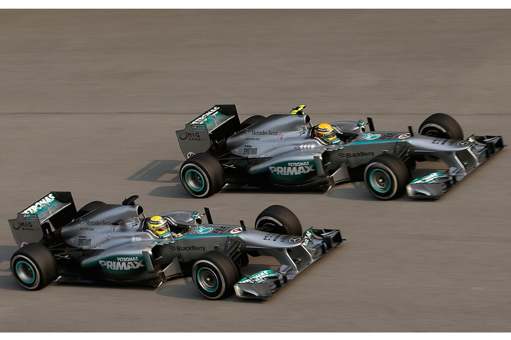 Two Infiniti Red Bull racing engineers will move over to Mercedes team