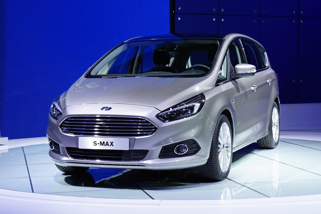 Ford's S-Max Sports Activity Vehicle reinvented for the 2015 model year