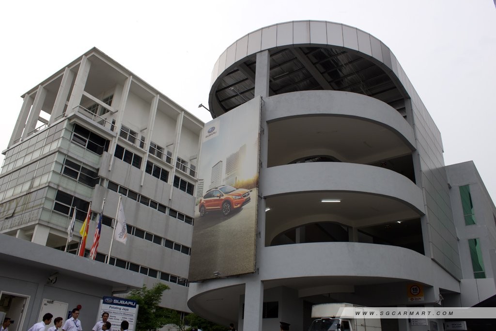 Subaru launches improved XV at a brand new showroom in K.L. - Sgcarmart