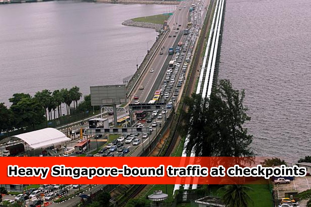 Slow traffic towards Singapore at both checkpoints on Saturday - Sgcarmart