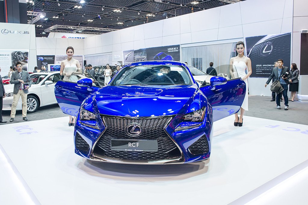 Lexus excites with its new RC F at the 2015 Singapore Motor Show ...