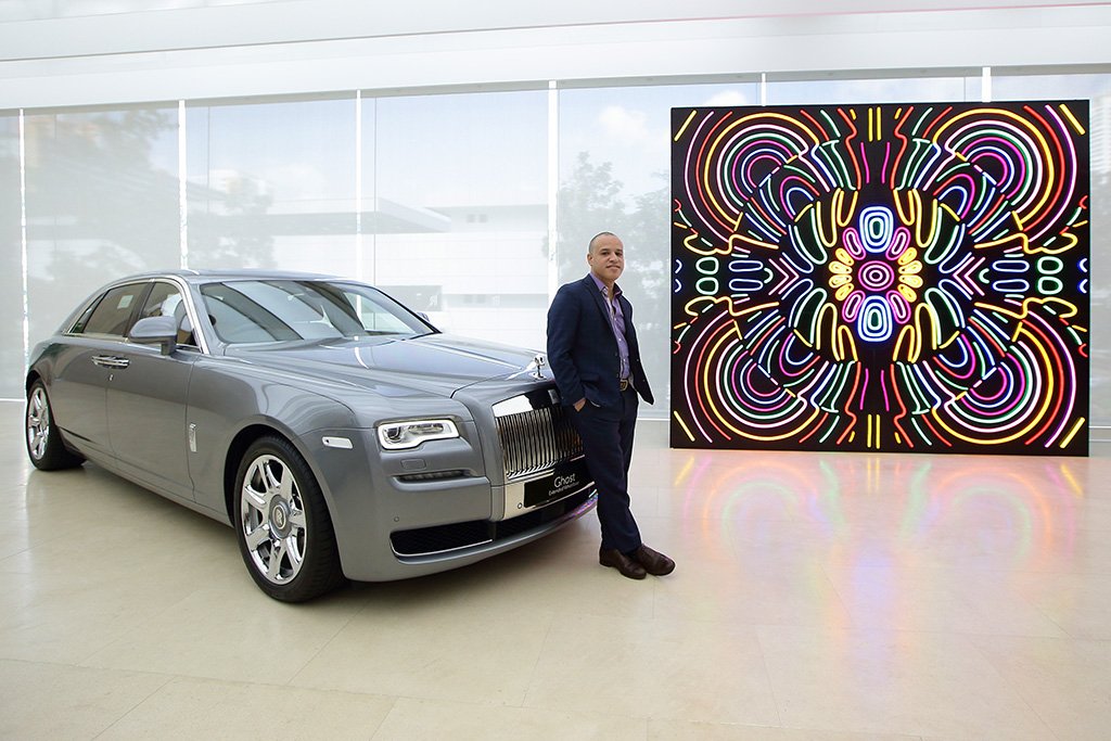 Feature showpiece by famed American artist unveiled at Rolls-Royce's ...