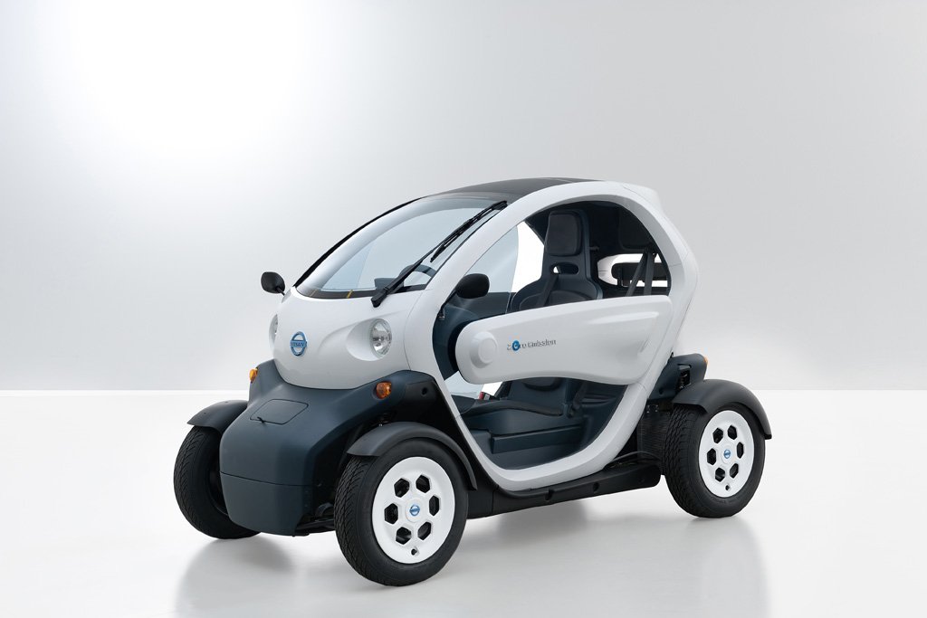 Nissan will run pilot car sharing program with ultra compact EVs