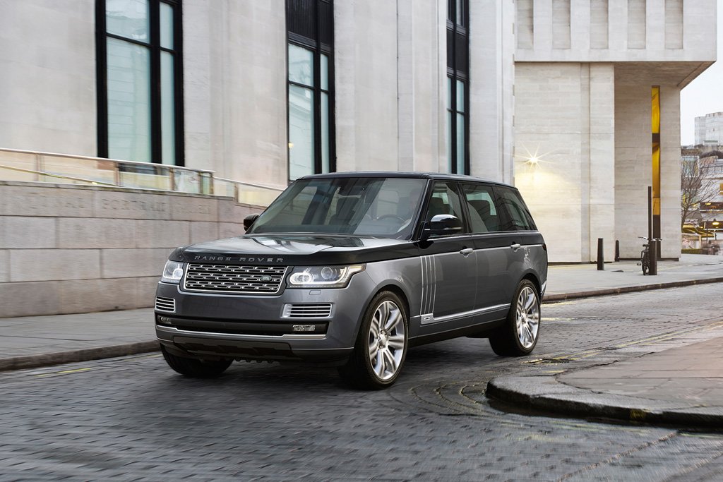Range Rover unveils new flagship SVAutobiography in New York - Sgcarmart