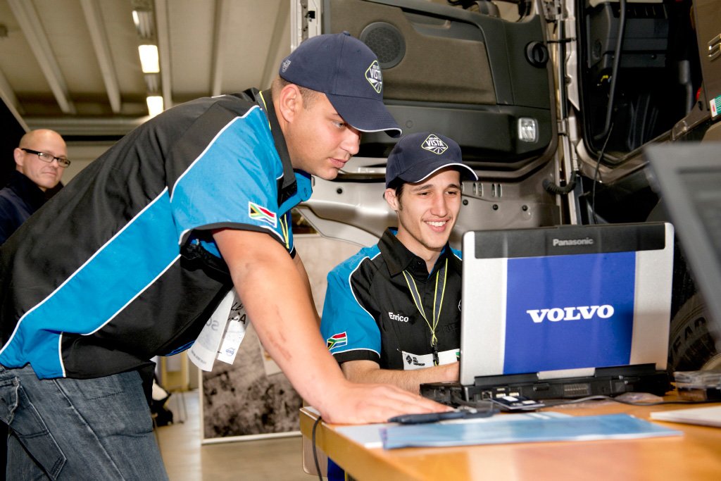 Volvo Trucks' Asia Pacific VISTA competition sets new record - Sgcarmart
