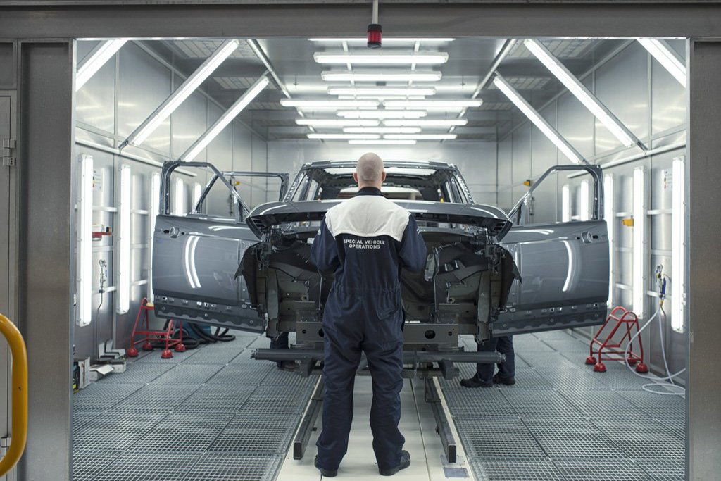 A new technical centre opens for Jaguar Land Rover Special Vehicle ...