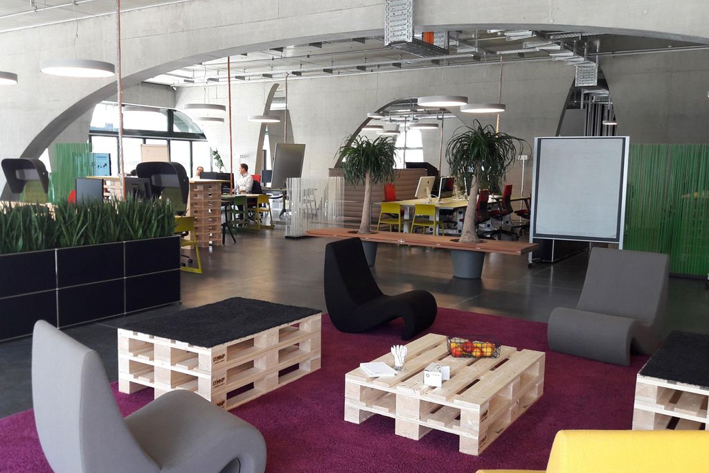 Porsche partners subsidiary MHP to launch Digital Lab in Berlin - Sgcarmart