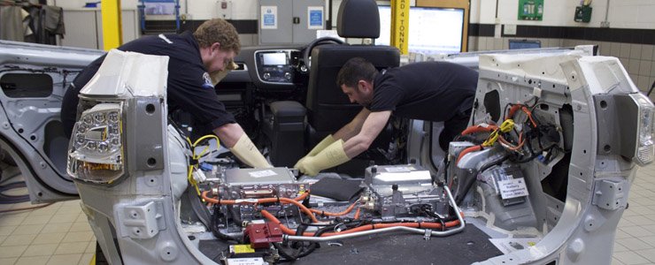 Enhanced technical training for electric and hybrid Mitsubishi vehicles