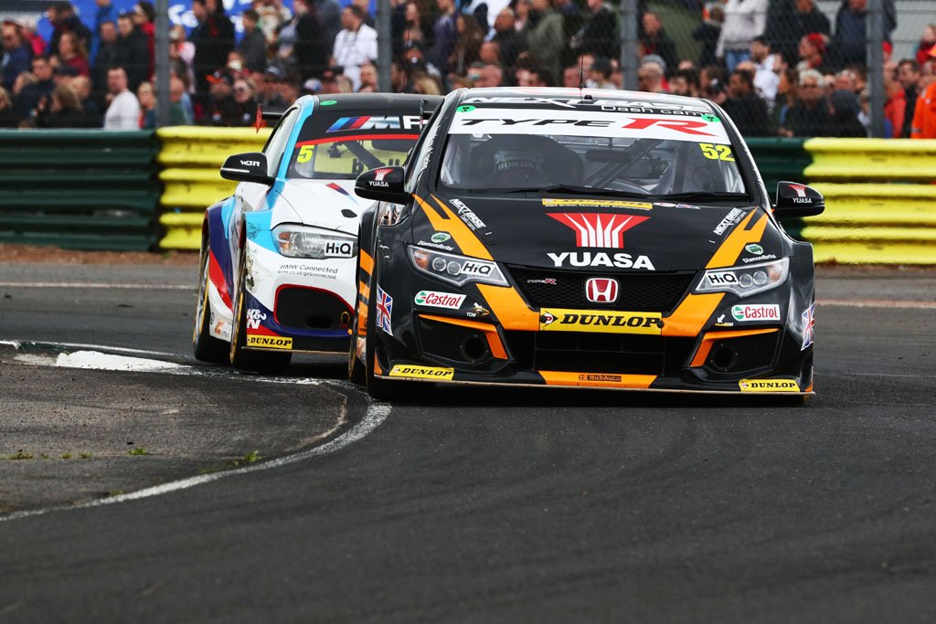 Honda's title protagonists fired up for racing return to BTCC - Sgcarmart
