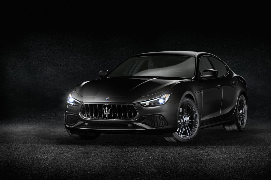 Maserati premieres the Nerissimo Edition