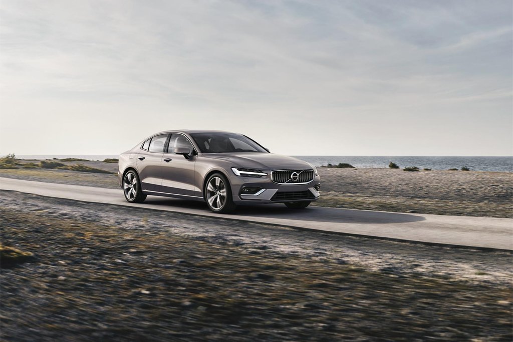 Volvo Cars launches new S60 sports saloon - Sgcarmart
