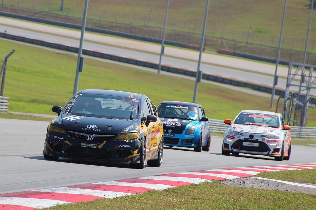 SK Garage scores second double podium finish in MCS