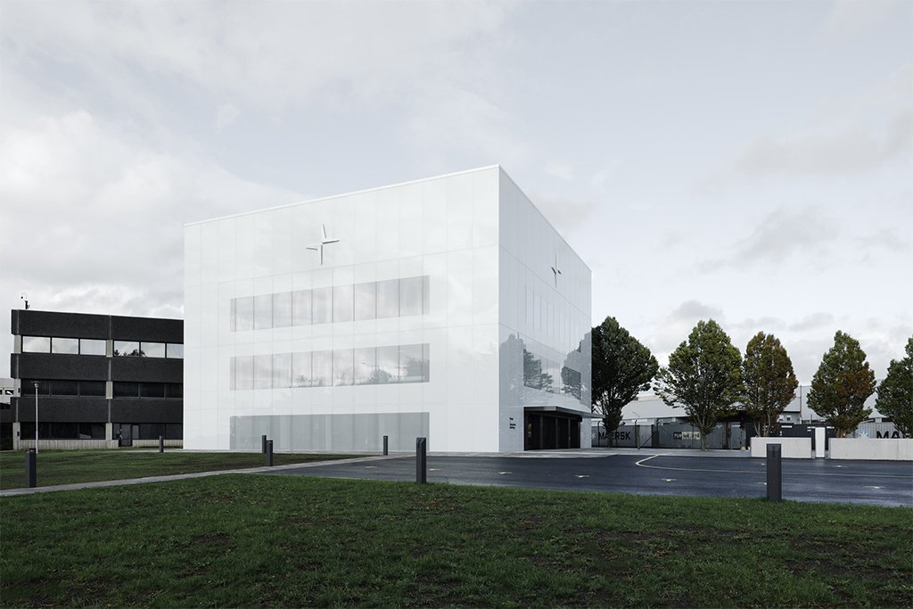 Polestar inaugurates new headquarters in Sweden - Sgcarmart