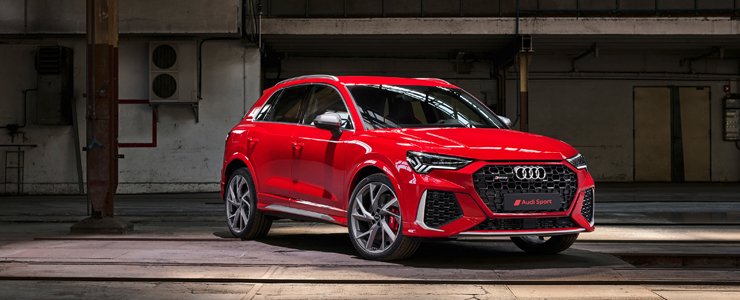 Compact power: Audi unveils the new RSQ3 and RSQ3 Sportback