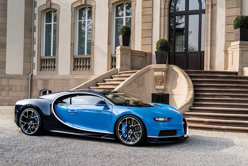 Bugatti's exclusive timepiece with its own tiny W16 engine - Sgcarmart
