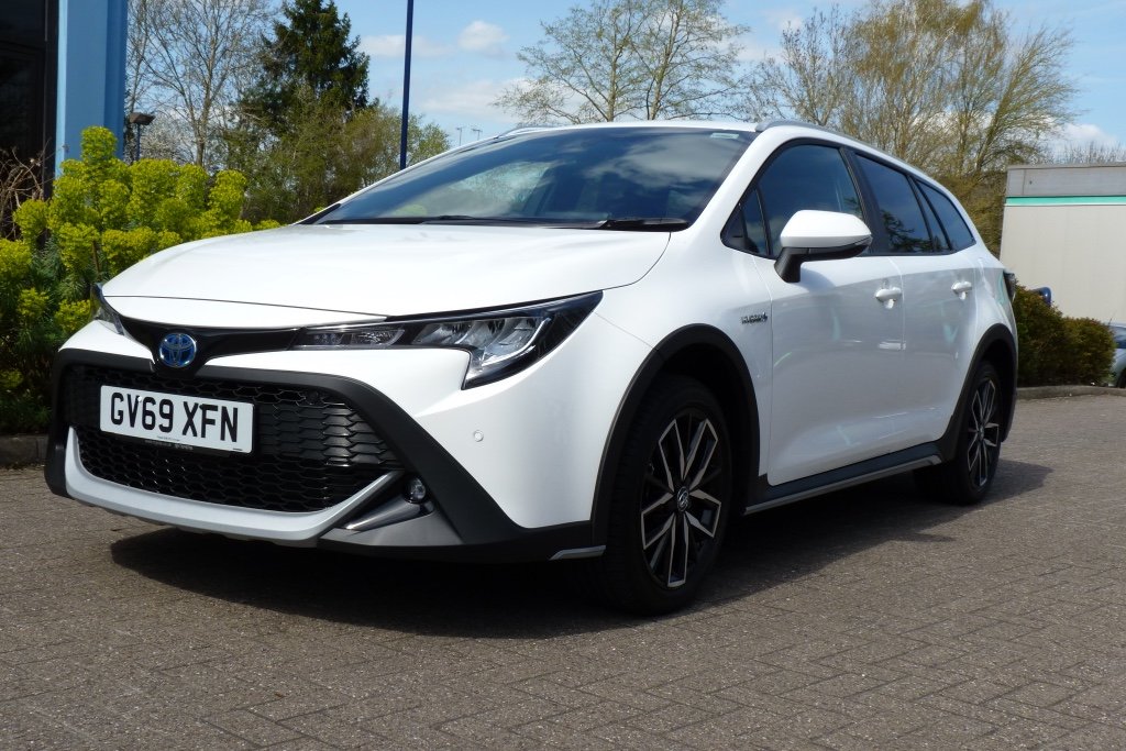 Toyota introduces the all new Corolla Trek - Sgcarmart