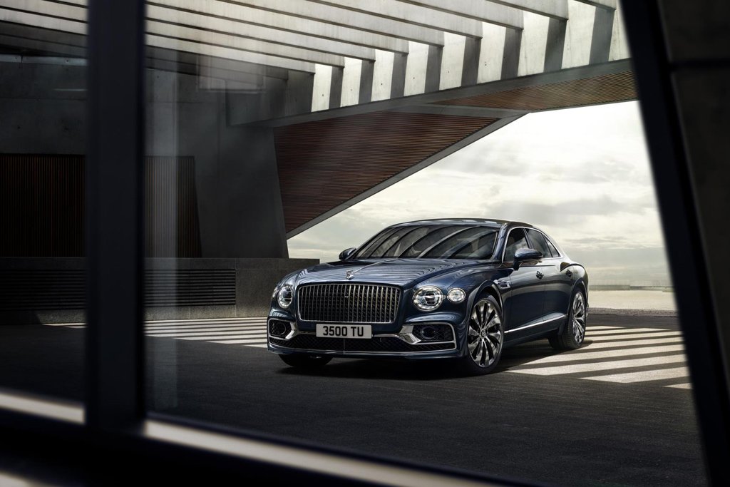 Bentley reveals the engineering behind the Rotating Display - Sgcarmart