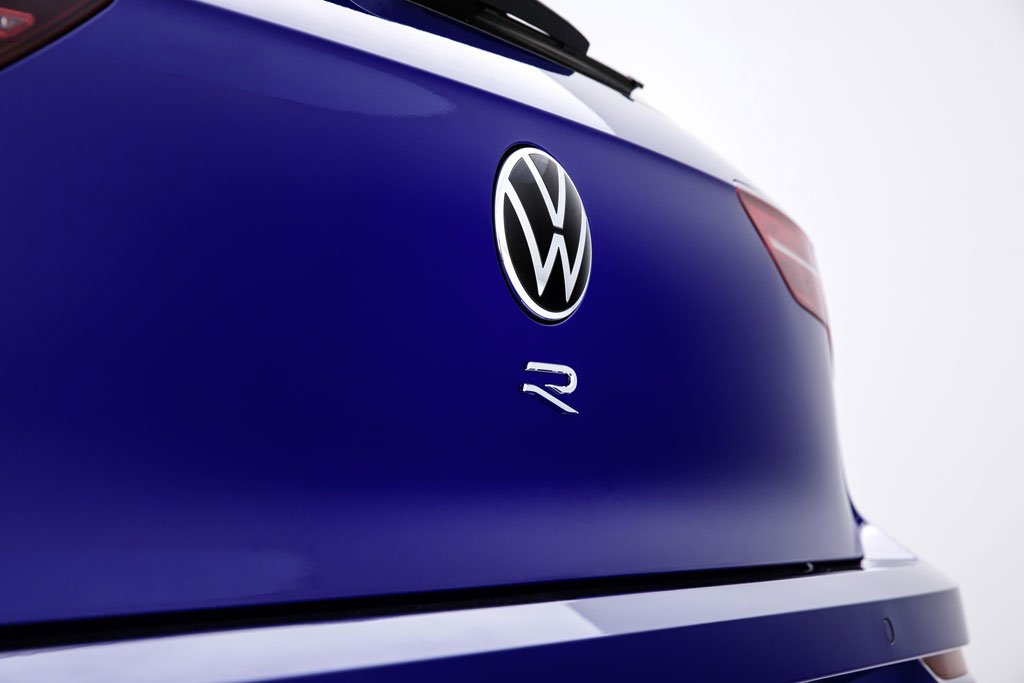 Volkswagen to reveal the new fifth generation Golf R on 4 November ...
