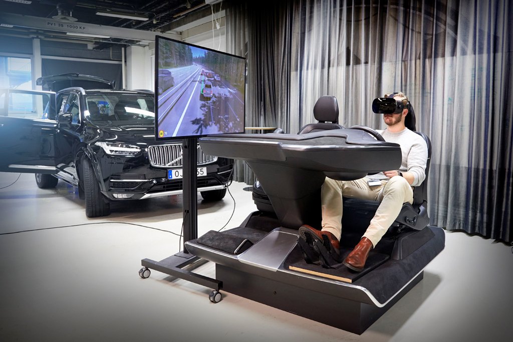 Volvo utilises gaming technology to develop safer cars - Sgcarmart