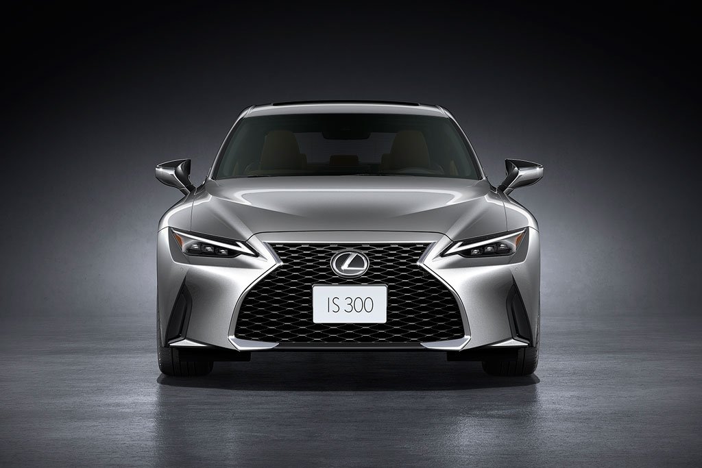 The Lexus IS compact sedan arrives in Singapore - Sgcarmart