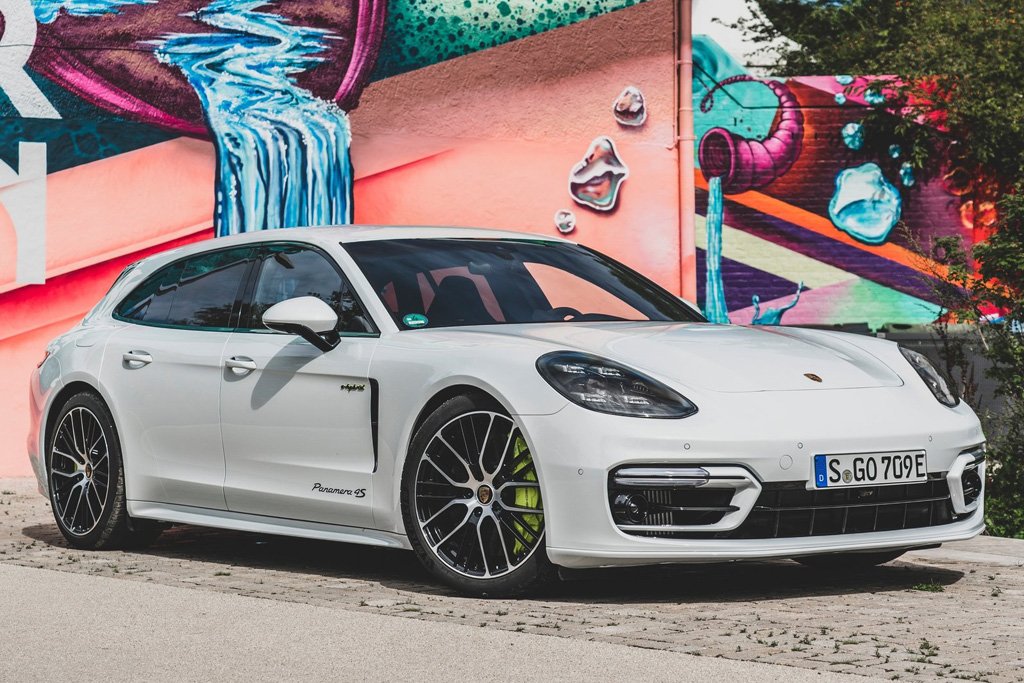 Porsche invests in artificial intelligence company to improve digital ...