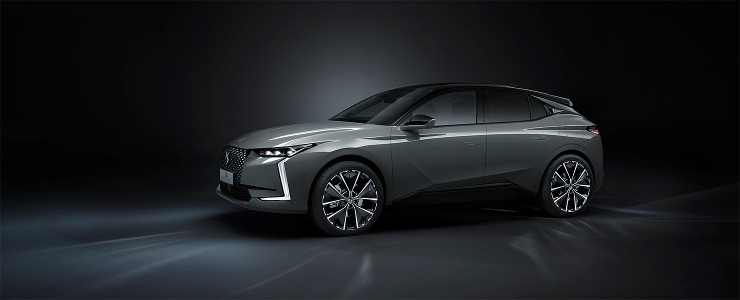 DS announces the La Premiere variant of the DS 4