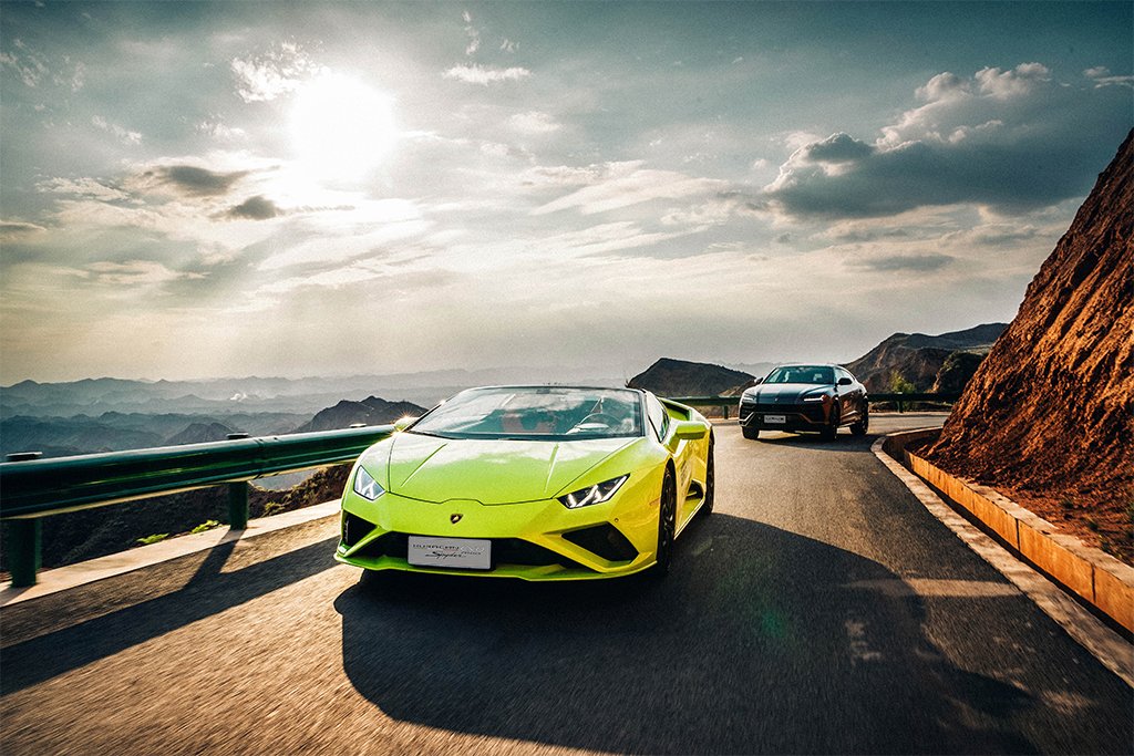 Lamborghini's Esperienza Giro rediscovers China's spectacular landscapes
