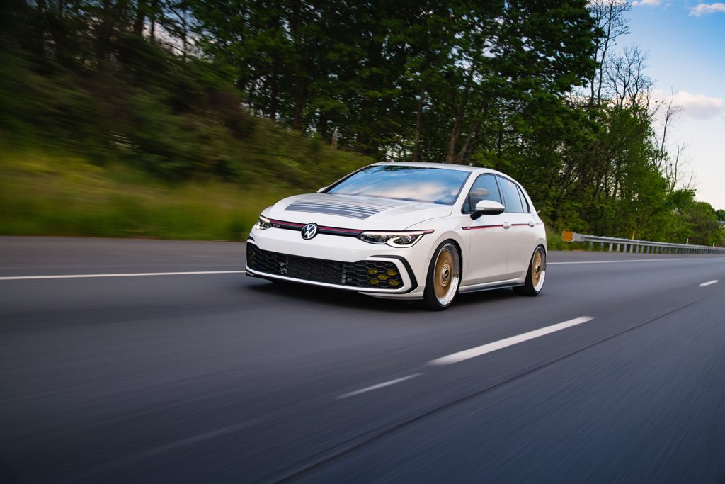 Volkswagen reveals the GTI BBS Concept